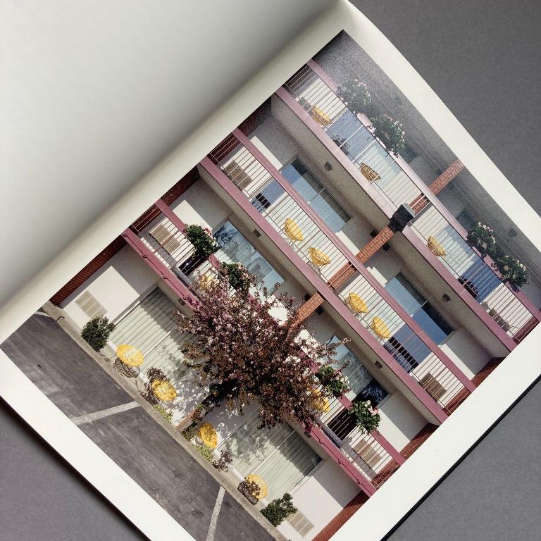 ALEC SOTH Niagara Photobook, Hobbies & Toys, Books & Magazines, Fiction ...