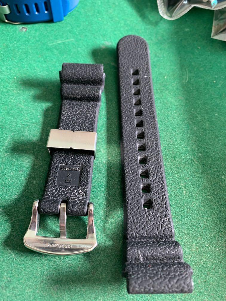 Authentic Seiko strap 22mm, Luxury, Watches on Carousell