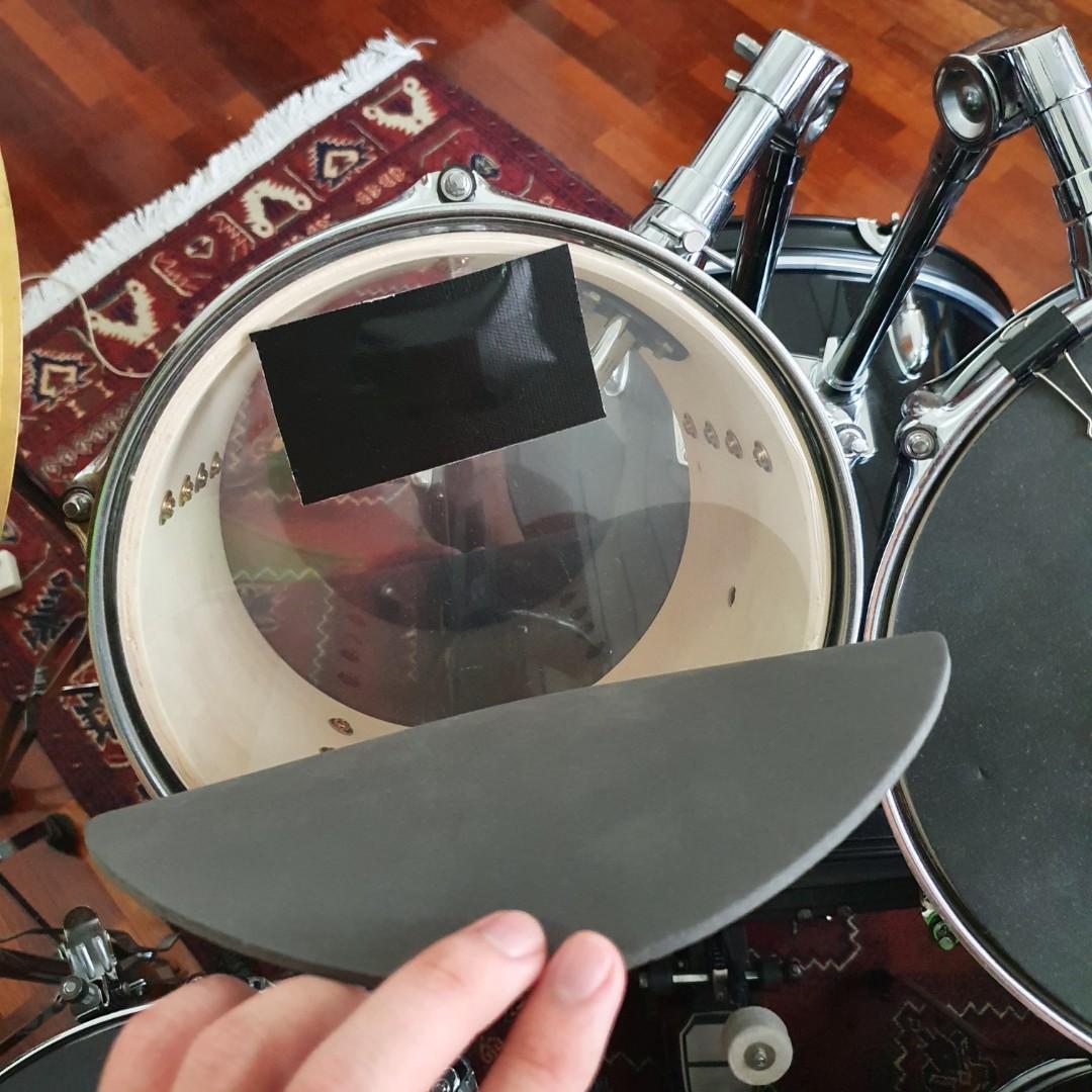 Bullet Groove Acoustic Drum Set, Hobbies & Toys, Music & Media, Musical ...