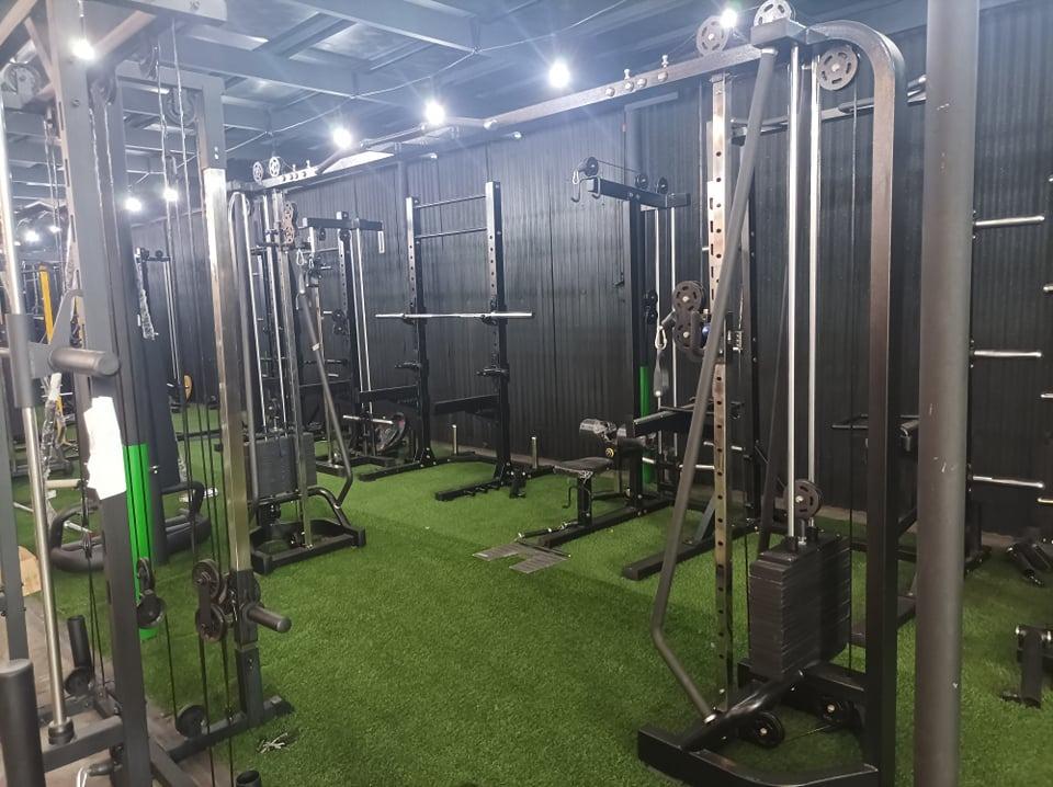 Cable Crossover Machine Body Strong, Sports Equipment, Exercise ...