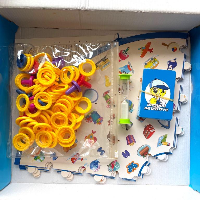 Detectives Looking Chart Board Game 智力遊戲 桌上遊戲, 興趣及遊戲, 玩具 & 遊戲類 - Carousell