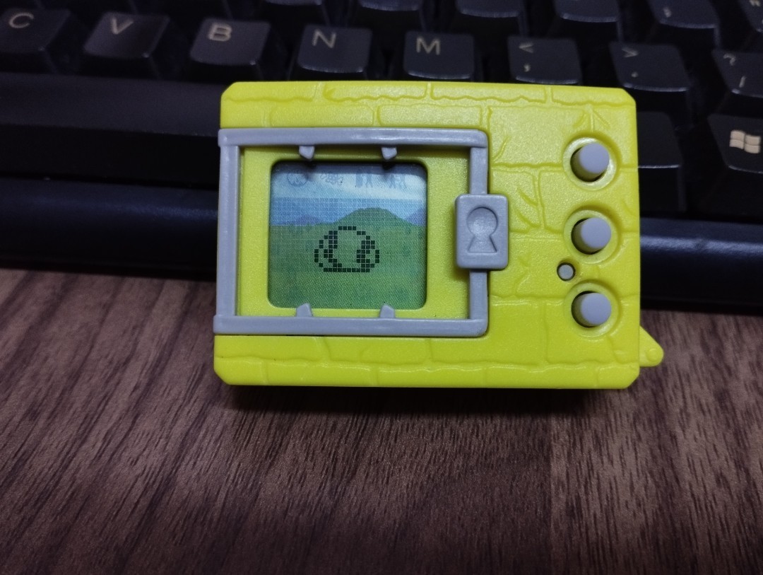 Digimon vpet V1 Us, Hobbies & Toys, Collectibles & Memorabilia, Fan ...
