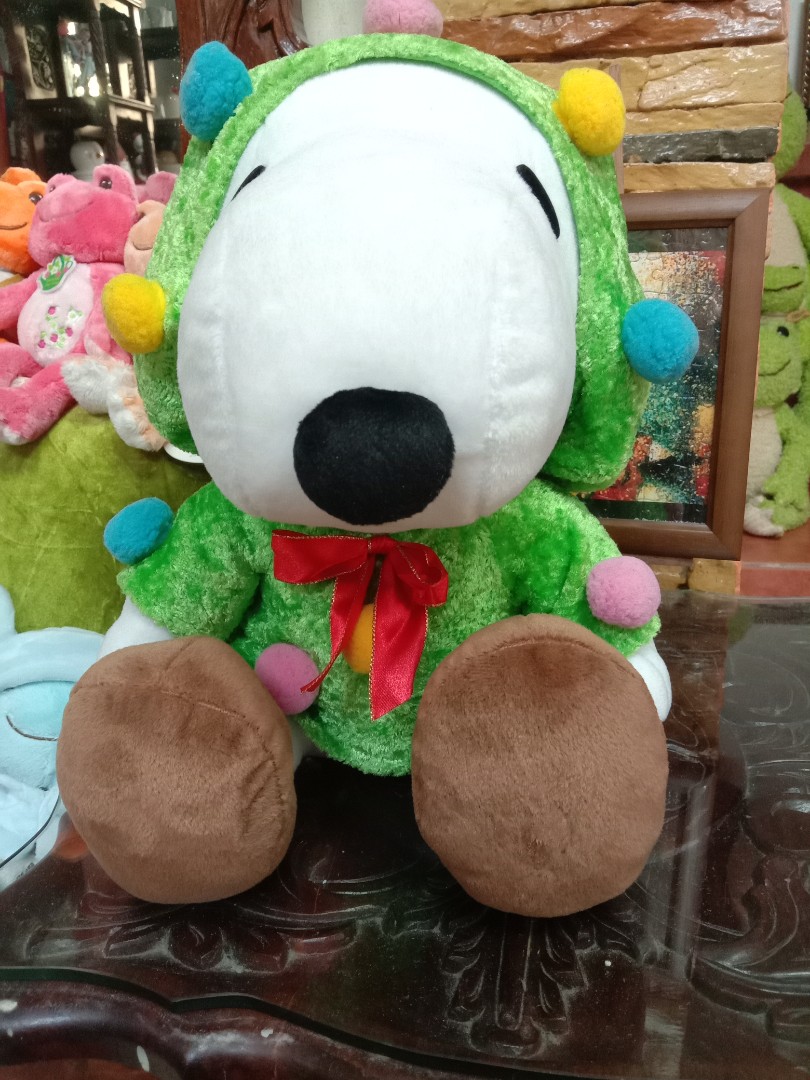 GREEN HOODIE SNOOPY, 16 INCHES, Hobbies & Toys, Toys & Games on Carousell