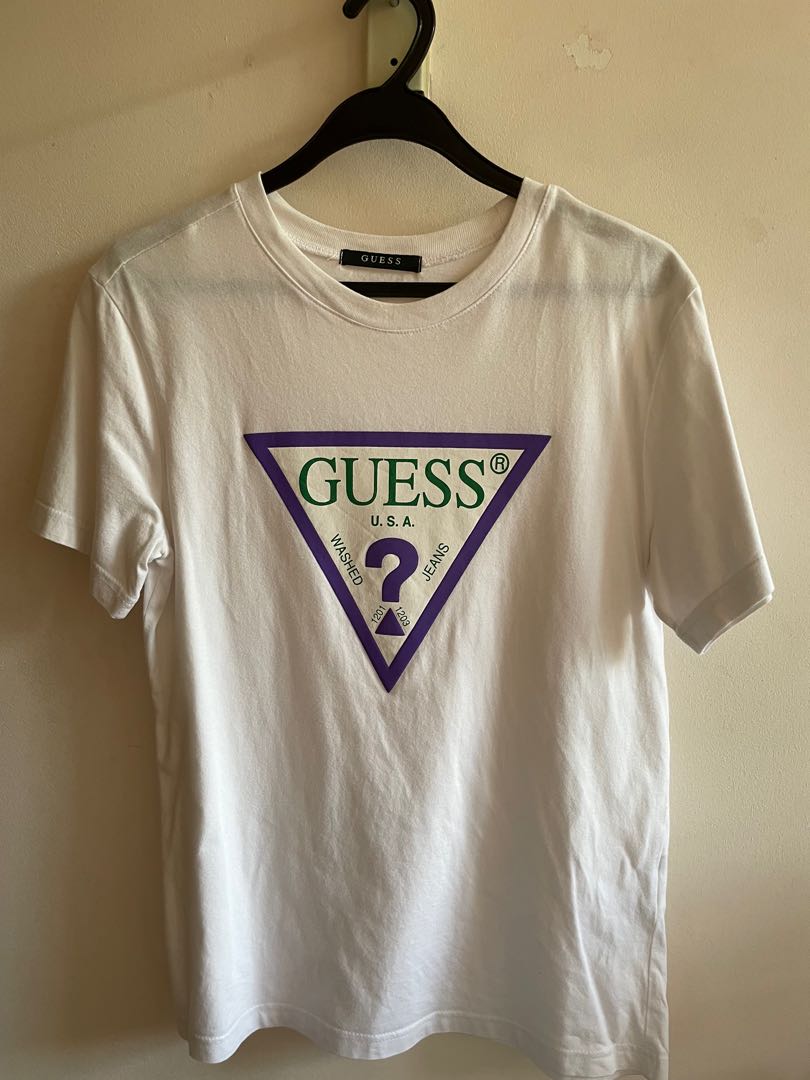 Guess Triangle Logo Tshirt, Men's Fashion, Tops & Sets, Tshirts & Polo ...