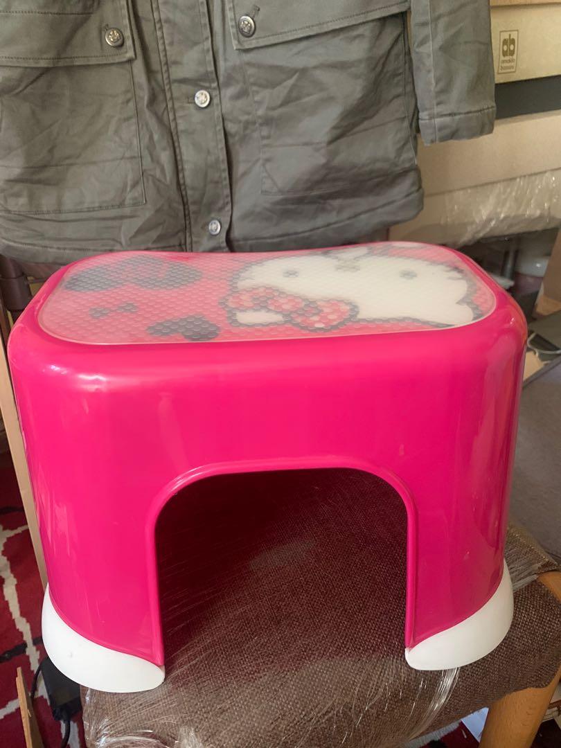 Hello Kitty Step stool/Hello Kitty Sanrio, Furniture & Home Living ...