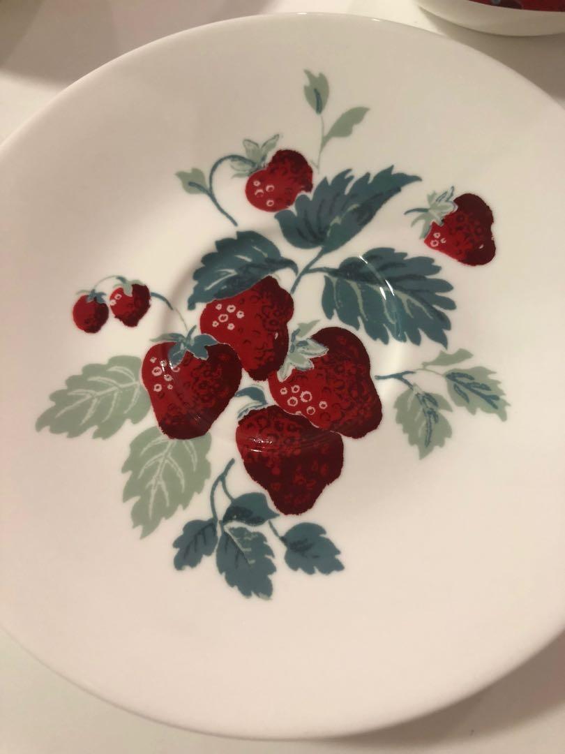 Laura Ashley teapot tea cup set, Furniture & Home Living, Kitchenware ...