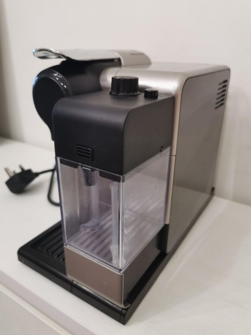 Nespresso DeLonghi coffee machine with free 20 Valluto capsules, TV ...