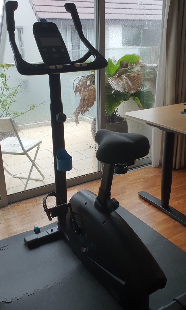 Self-Powered Exercise Bike, Sports Equipment, Exercise & Fitness ...