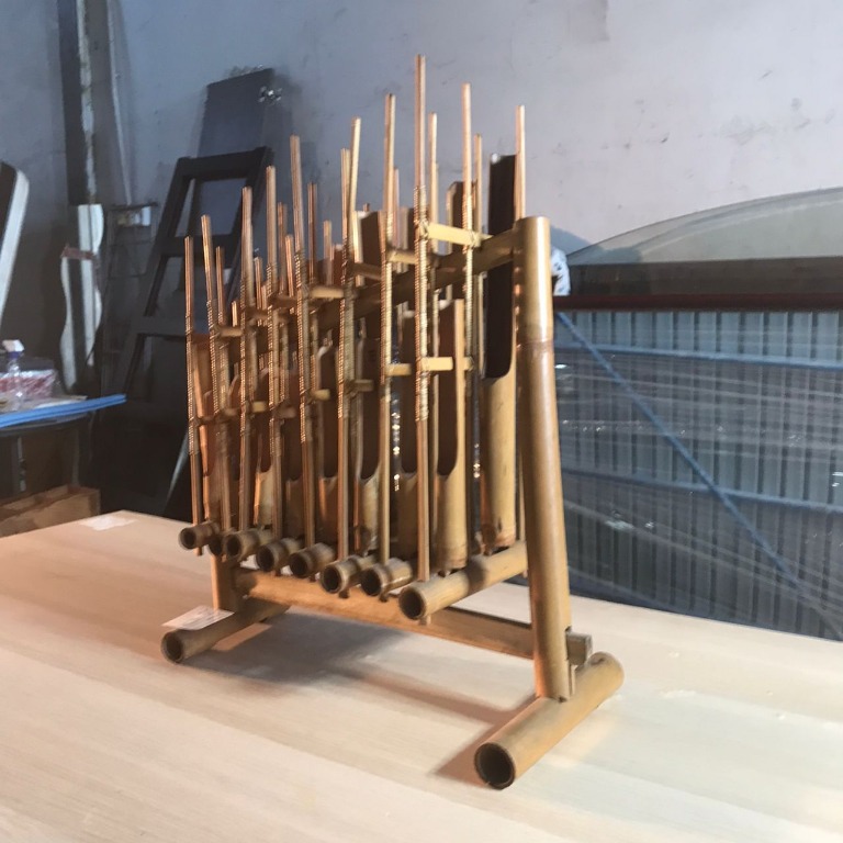 Traditional 8 Notes Angklung Bamboo / Tradisional 8 Nota Angklung Buluh ...