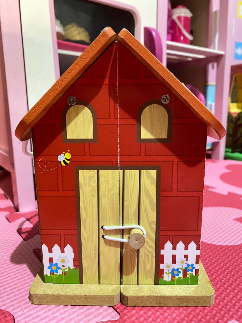 Wooden Red Barn Toy With Animals, Hobbies & Toys, Toys & Games on Carousell