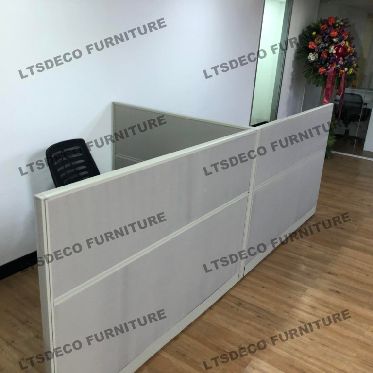 WORKSTATION WALL PANEL OFFICE PARTITIONS, Furniture & Home Living ...