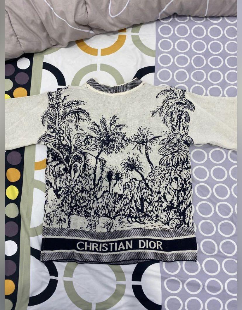 Baju Christian Dior, Fesyen Wanita, Pakaian Wanita, Atasan di Carousell
