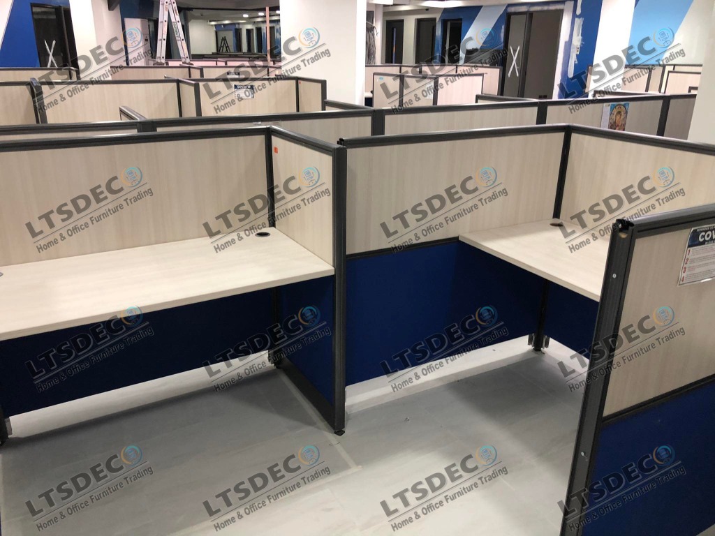 CALL CENTER TABLE WITH SHARING PANEL OFFICE PARTITIONS, Furniture ...