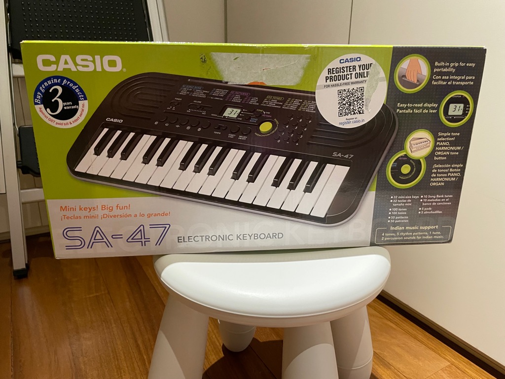 Casio electronic Keyboard SA-47, Hobbies & Toys, Music & Media, Musical ...