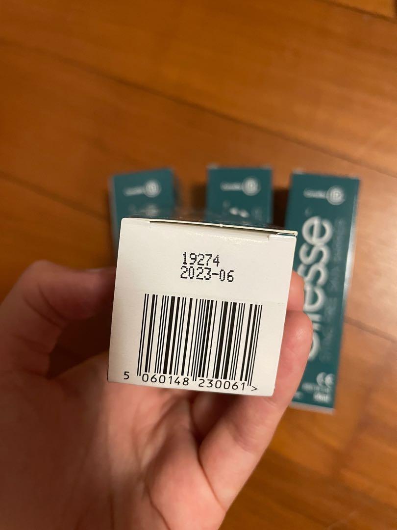 Convatec skin barrier spray / colostomy, Beauty & Personal Care ...