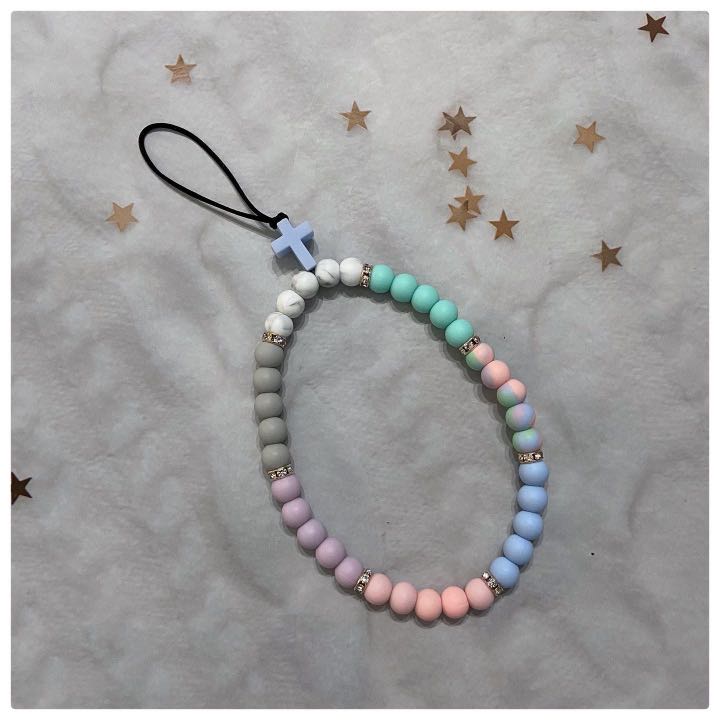 Custom Handphone Wristlet, Women's Fashion, Jewelry & Organisers ...