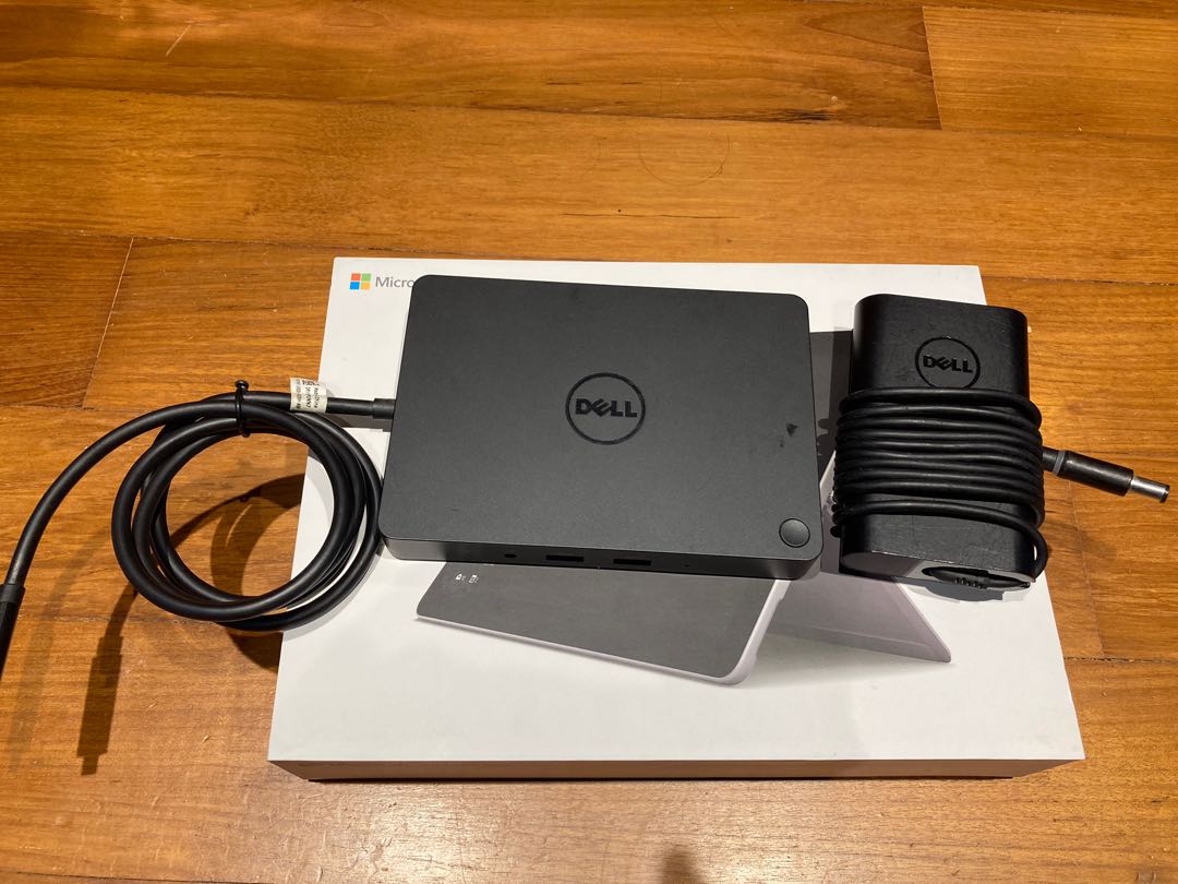 DELL docking WD15, Computers & Tech, Parts & Accessories, Other ...