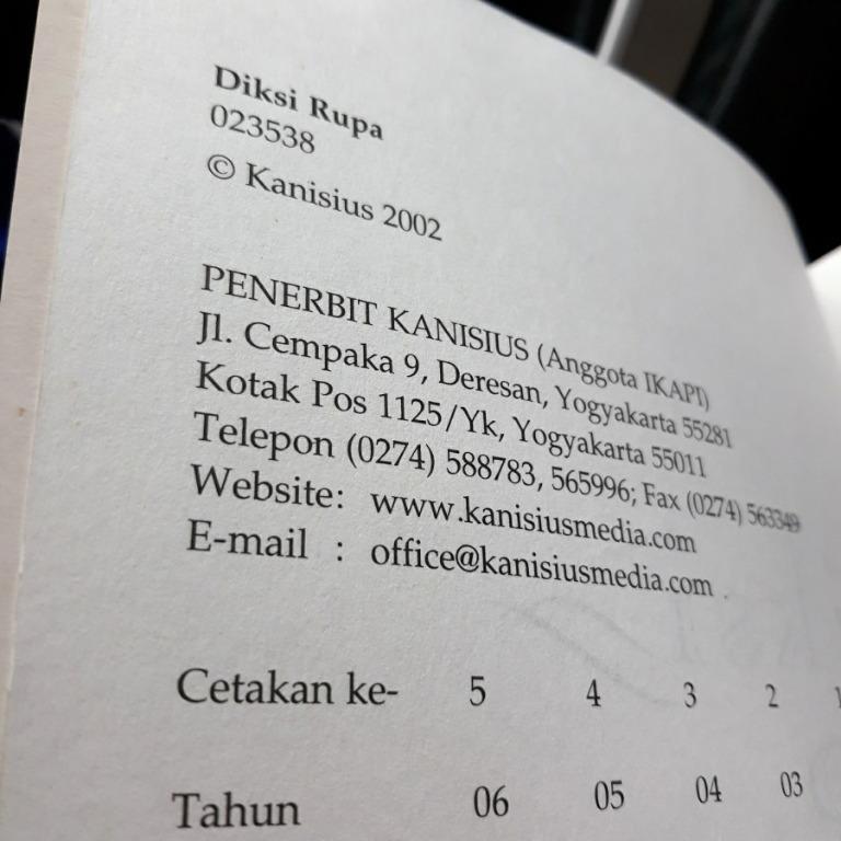 Diksi Rupa - Kumpulan Istilah Seni Rupa - Mikke Susanto, Buku & Alat ...