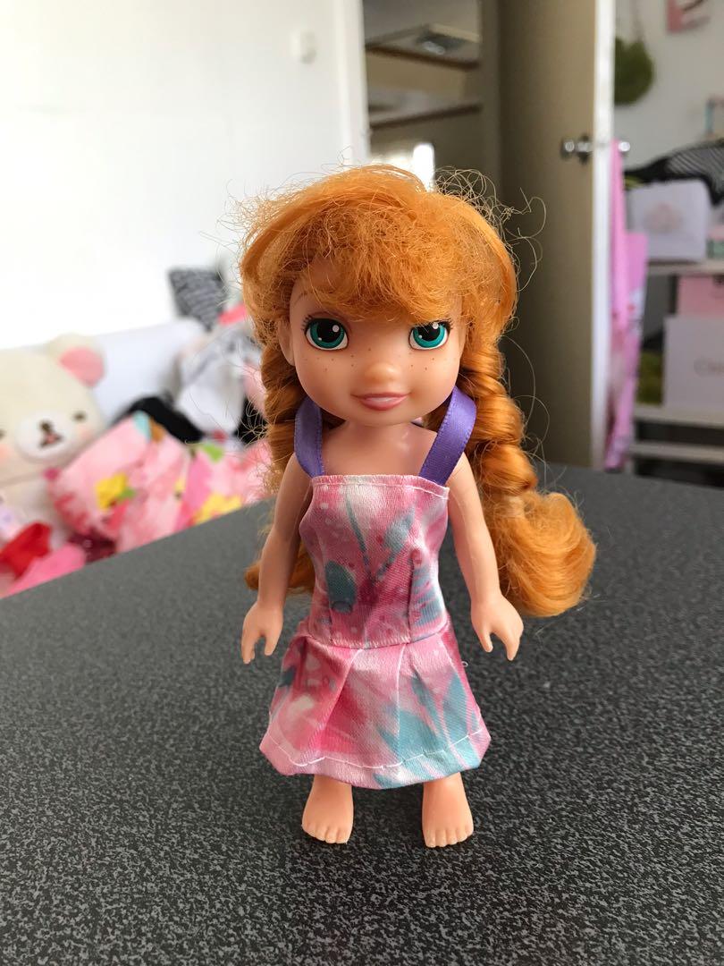 DISNEY FROZEN MINI ANNA DOLL, Hobbies & Toys, Toys & Games on Carousell