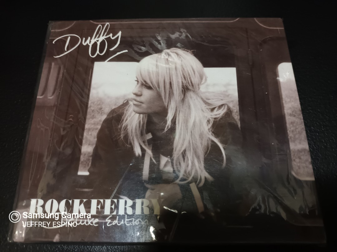 Duffy Rock Ferry Deluxe Edition 2-Disc, Hobbies & Toys, Music & Media ...