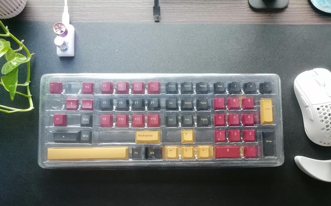 GMK Red Samurai PBT Keycap Clones, Computers & Tech, Parts ...