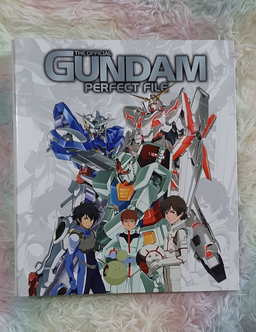 GUNDAM PERFECT FILE, Hobbies & Toys, Books & Magazines, Comics & Manga ...