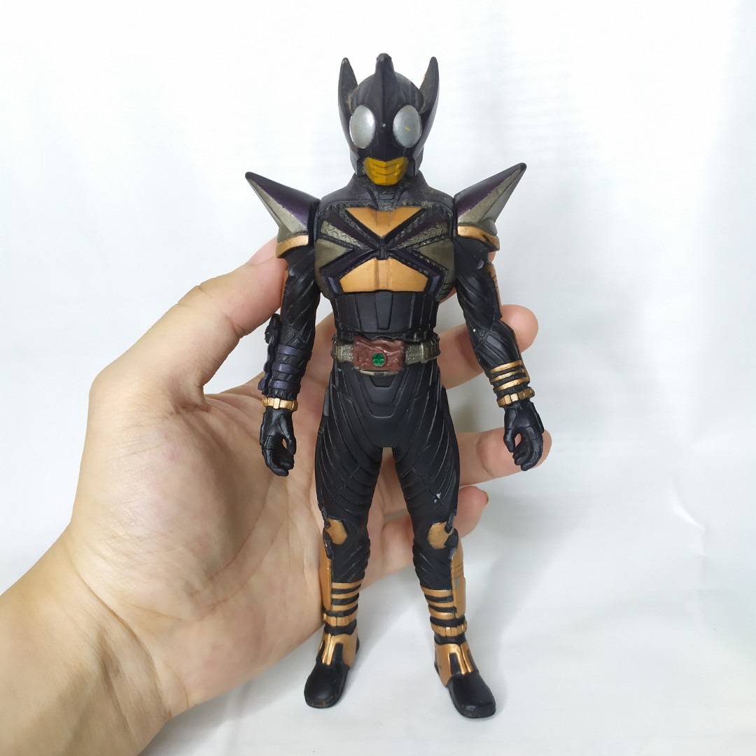 Kamen Rider Figure Mainan, Toys & Collectibles, Mainan di Carousell