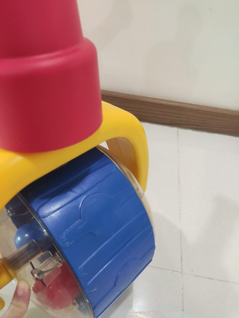 Kids tricycle step 2, Babies & Kids, Infant Playtime on Carousell