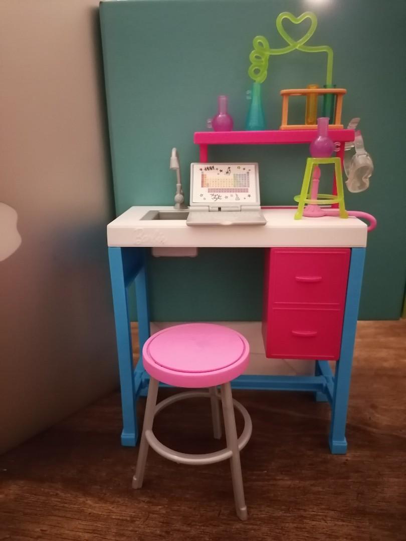 Mattel Barbie Career Professional Science Lab Playset FJB28, Hobbies ...