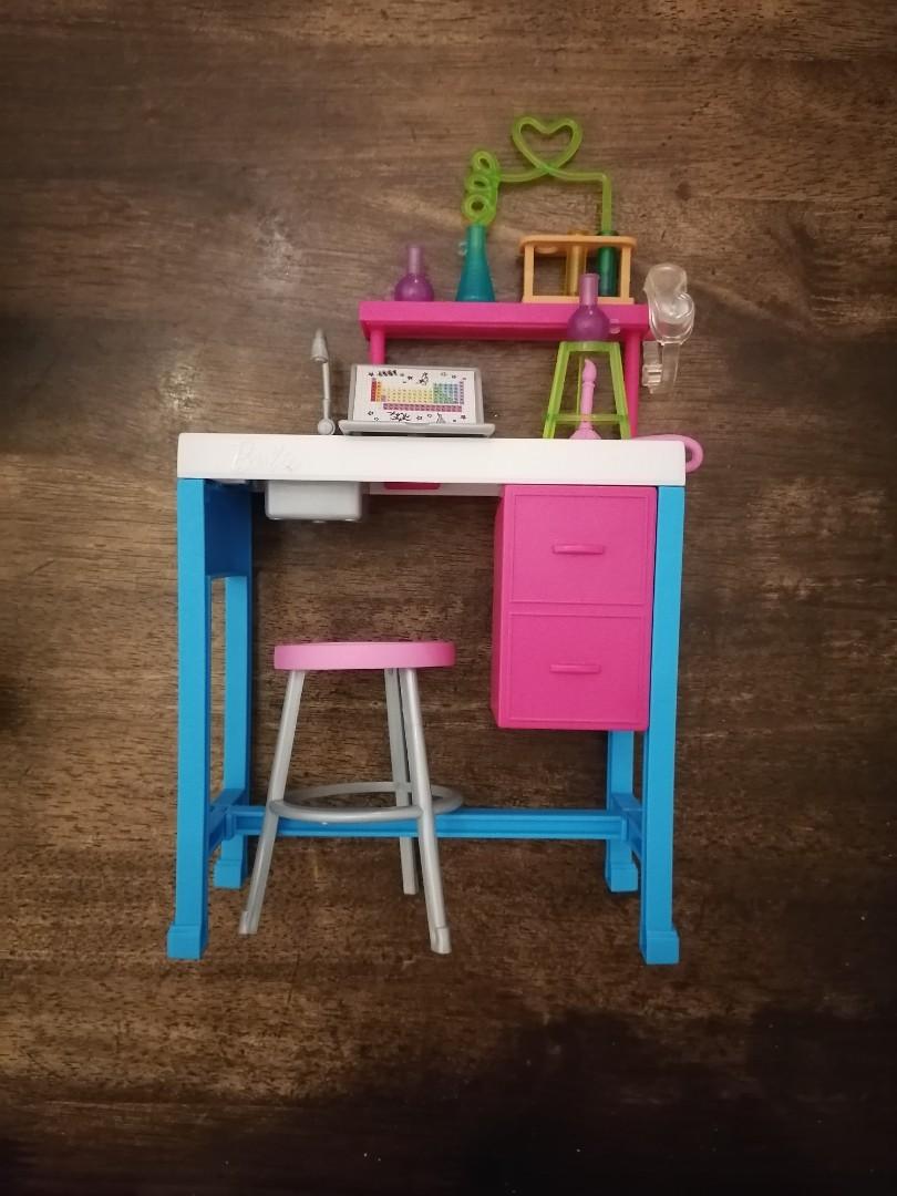 Mattel Barbie Career Professional Science Lab Playset FJB28, Hobbies ...