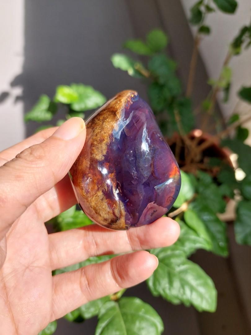 Myanmar Natural Amber Stone Holder, Women's Fashion, Jewelry ...
