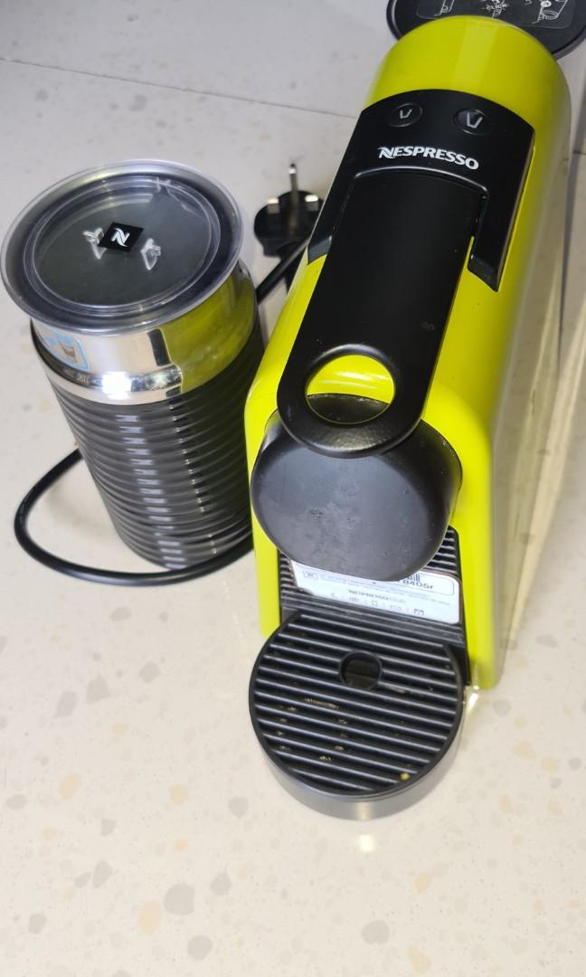 Nespresso Essenza Mini bundle, TV & Home Appliances, Kitchen Appliances ...
