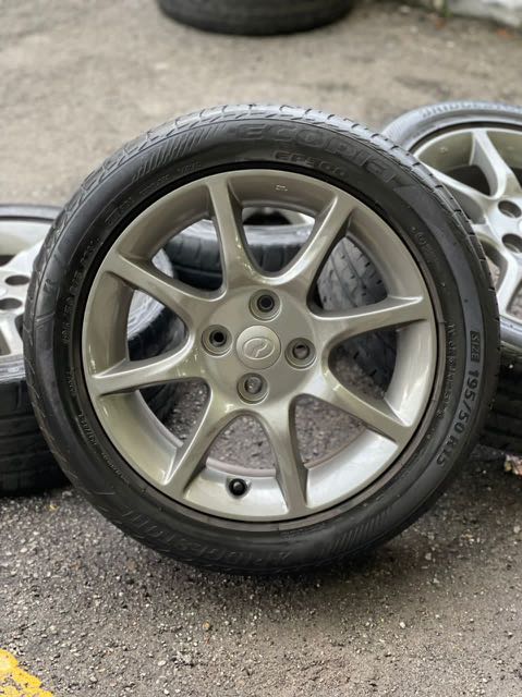 Original 15 inch sports rim Alza tyre 70%, Auto Accessories on Carousell
