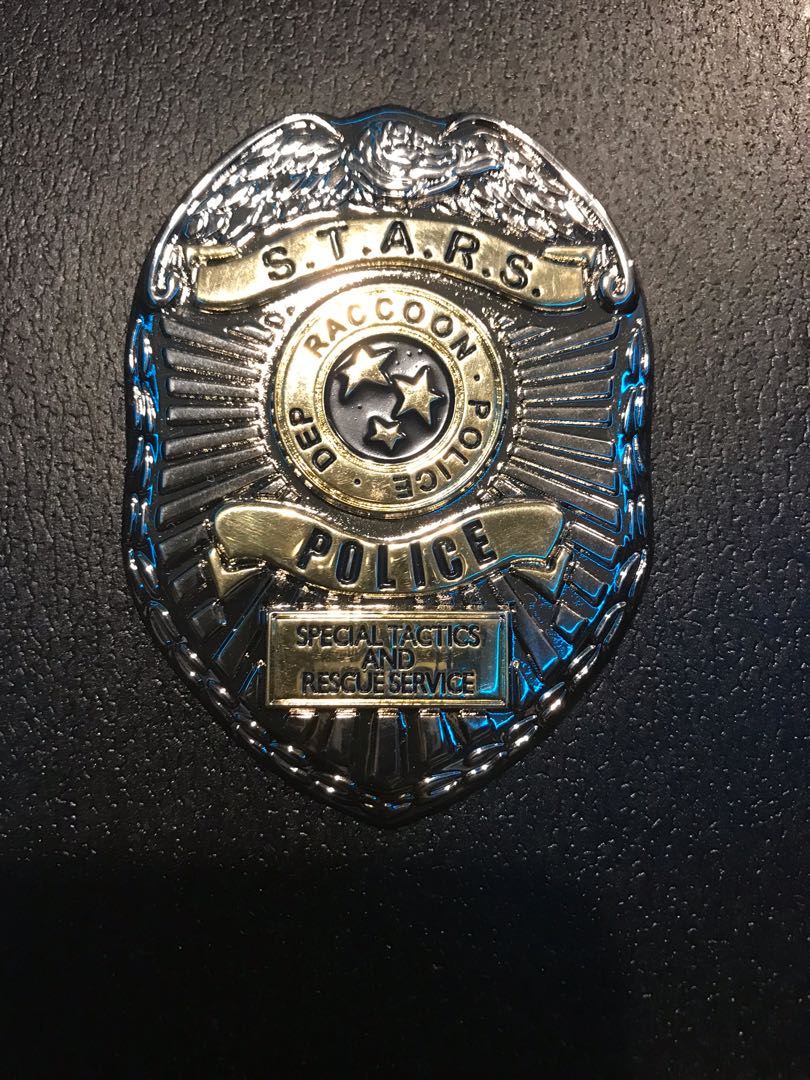 Resident Evil Official STARS RPD Diecast Badge, Hobbies & Toys ...
