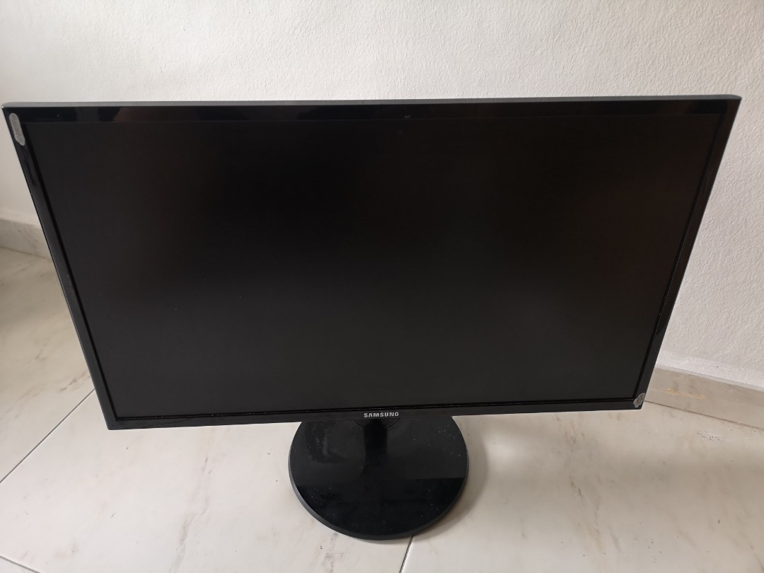 Samsung 24 inch Monitor, Computers & Tech, Parts & Accessories, Monitor ...