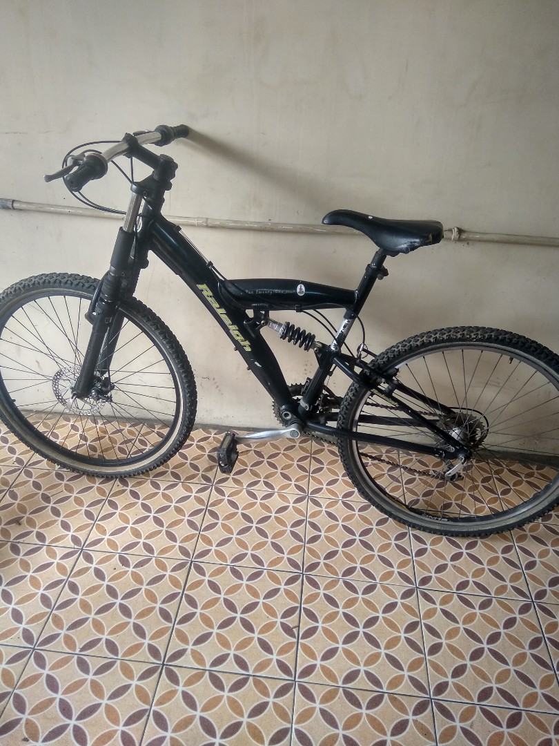 Sepeda gunung MTB raleigh, Olah Raga, Sepeda di Carousell
