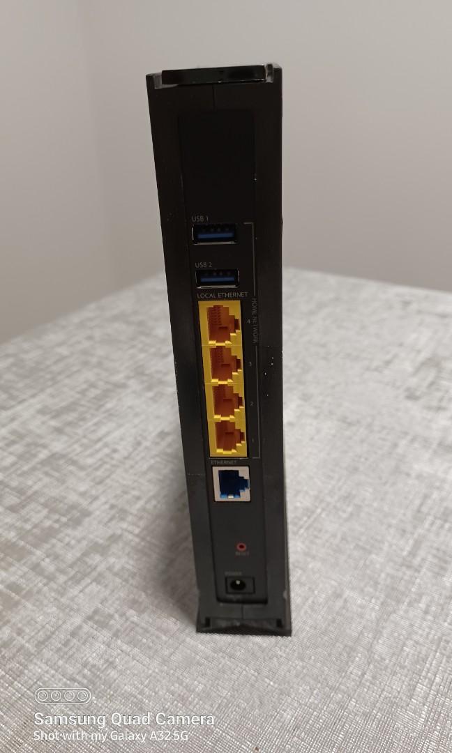 SingTel 5G wireless Internet router set, in good working condition ...