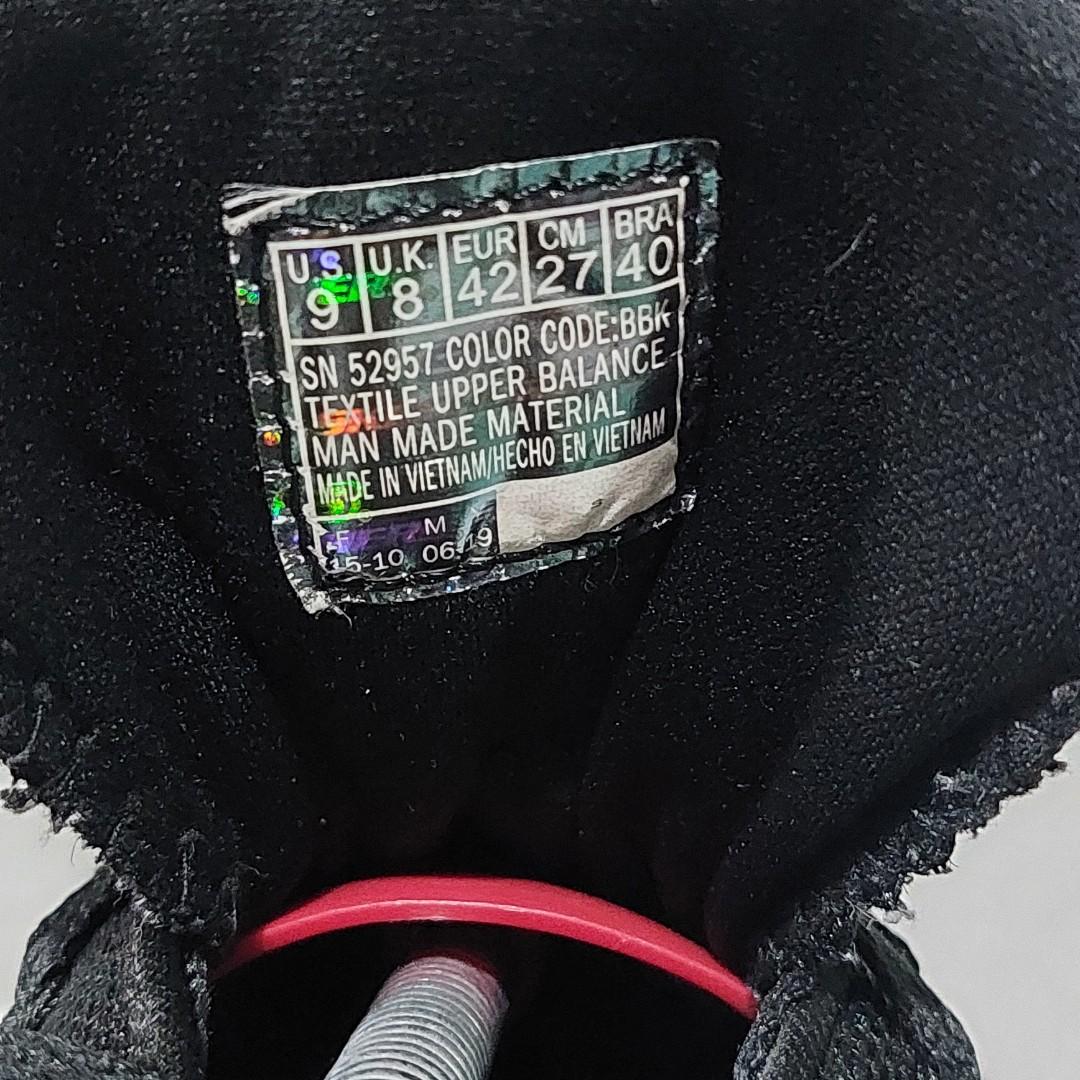 SKECHERS TRIPLE BLACK, Men's Fashion, Footwear, Sneakers on Carousell