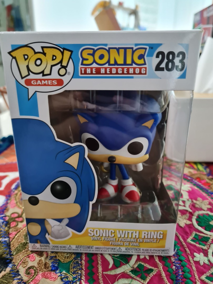Sonic with Ring funko pop, Hobbies & Toys, Toys & Games on Carousell