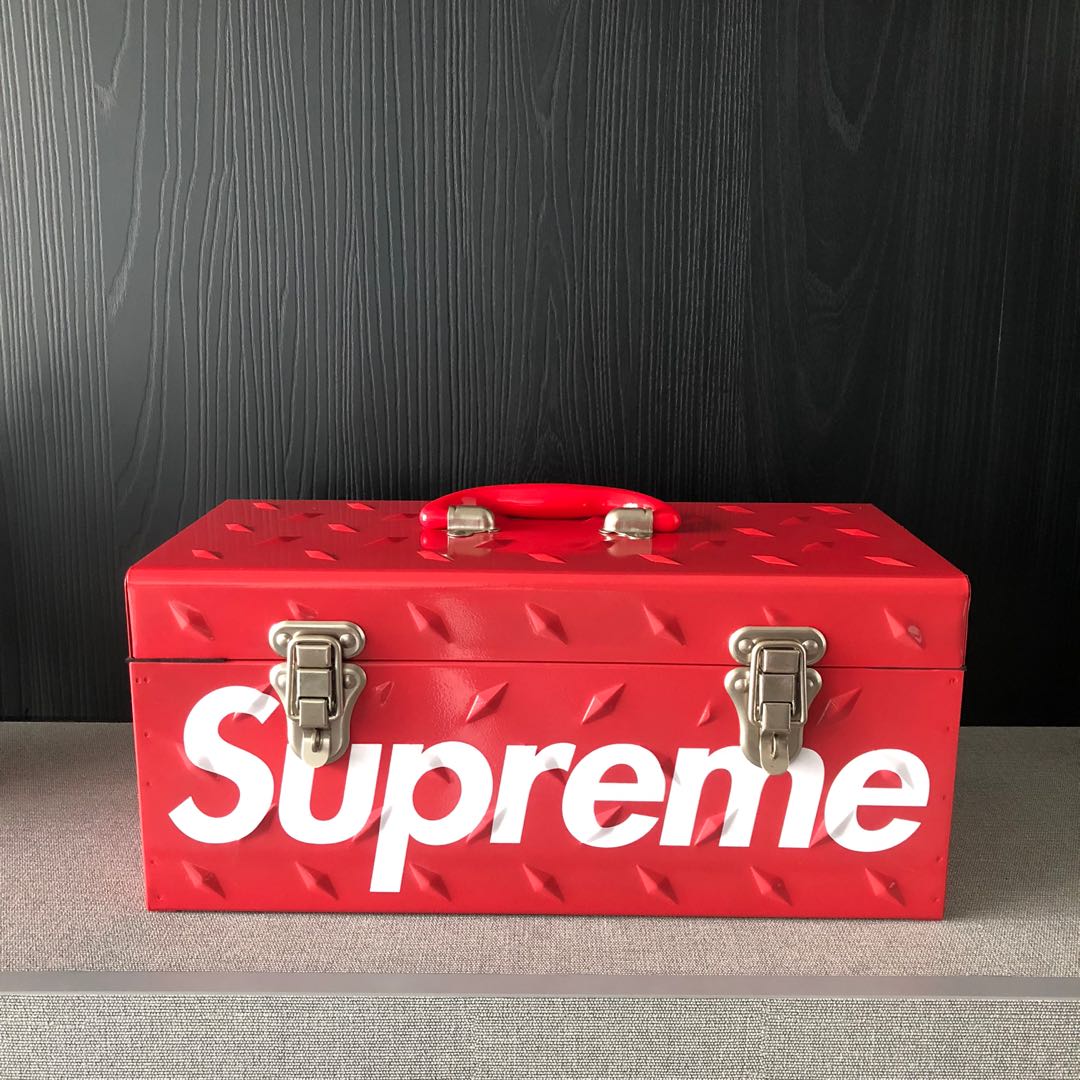 Supreme Toolbox FW18, Car Accessories, Accessories on Carousell
