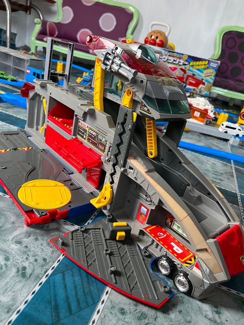 TOMICA HYPER RESCUE - HYPER GRANNER, Hobbies & Toys, Toys & Games on ...