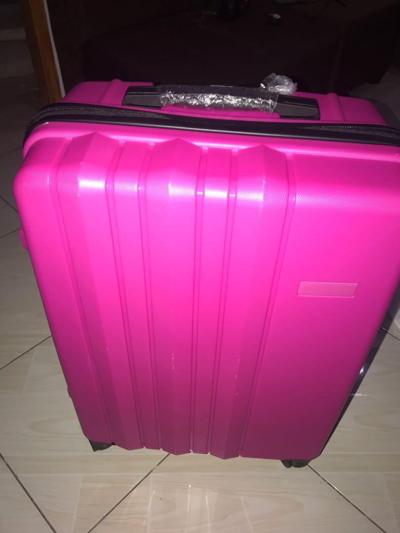 Travel Basic Luggage / Bag, Hobbies & Toys, Travel, Luggage on Carousell