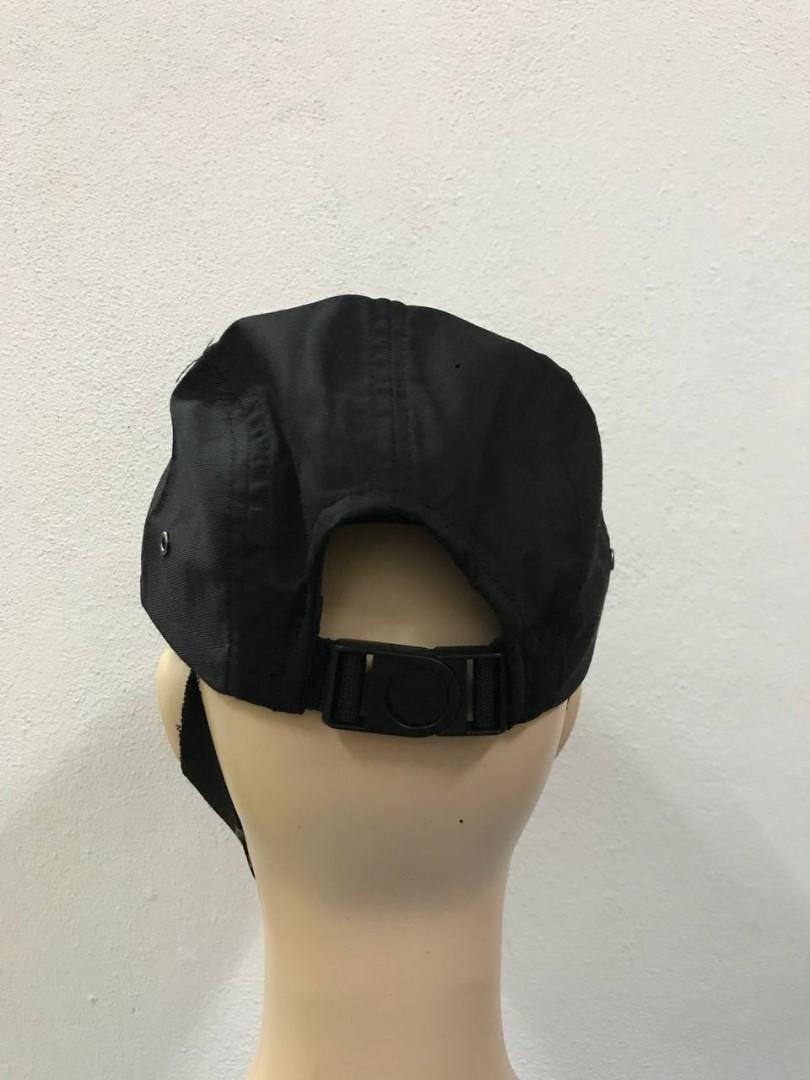 Vans 5 Panel Cap, Men's Fashion, Watches & Accessories, Cap & Hats on ...