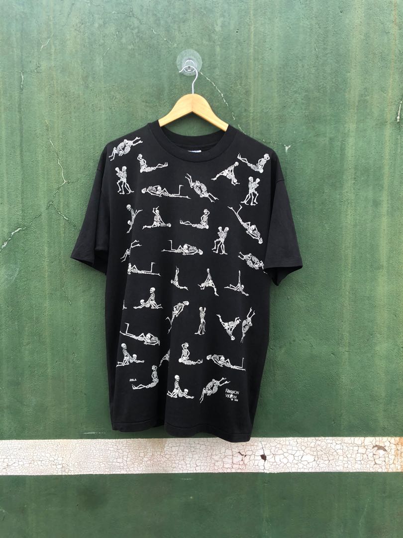 Vintage 1990 Fashion Victim Skeleton Sex Over Print Mens Fashion