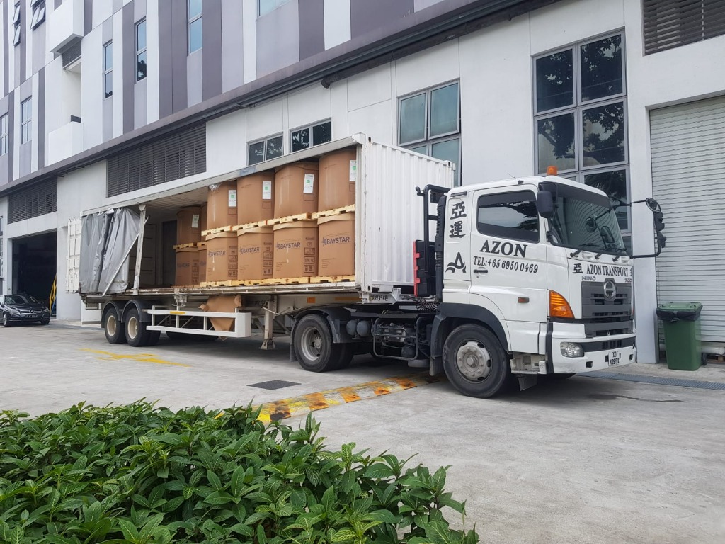 40ft Canvas Trucking, Everything Else on Carousell