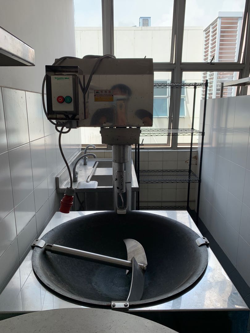 Auto-stirring machine -cooking rempah/pineapple paste, Everything Else ...