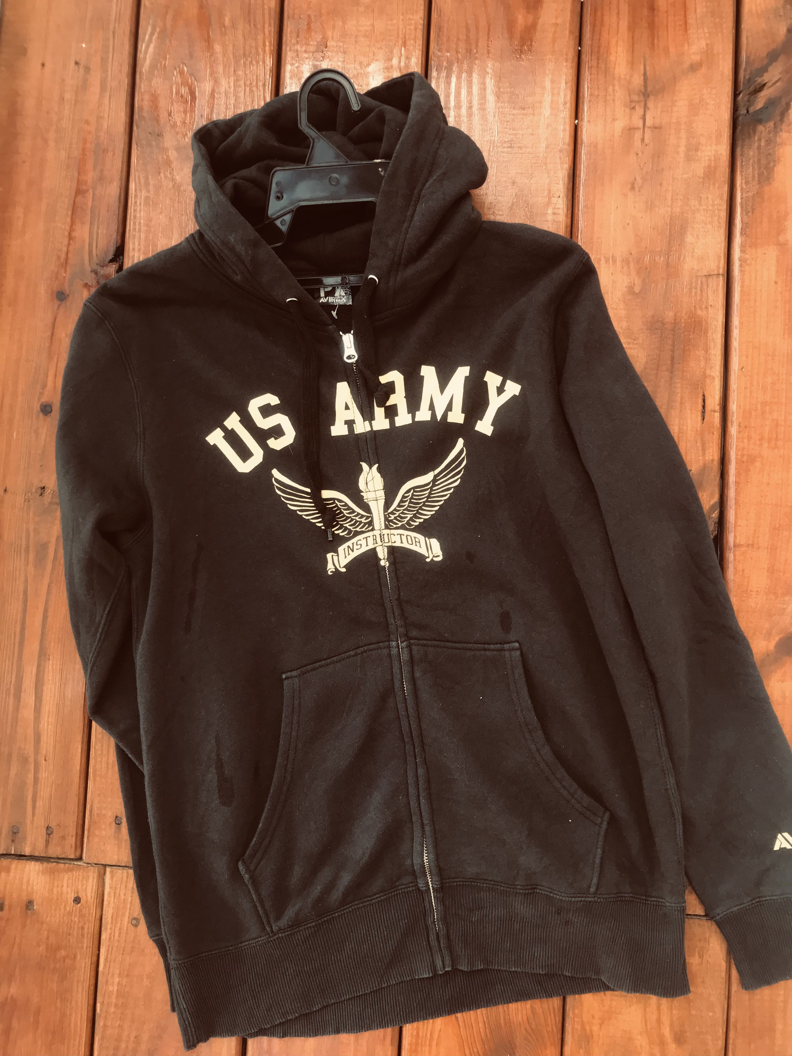 Avirex sweater jacket, Men's Fashion, Tops & Sets, Hoodies on Carousell