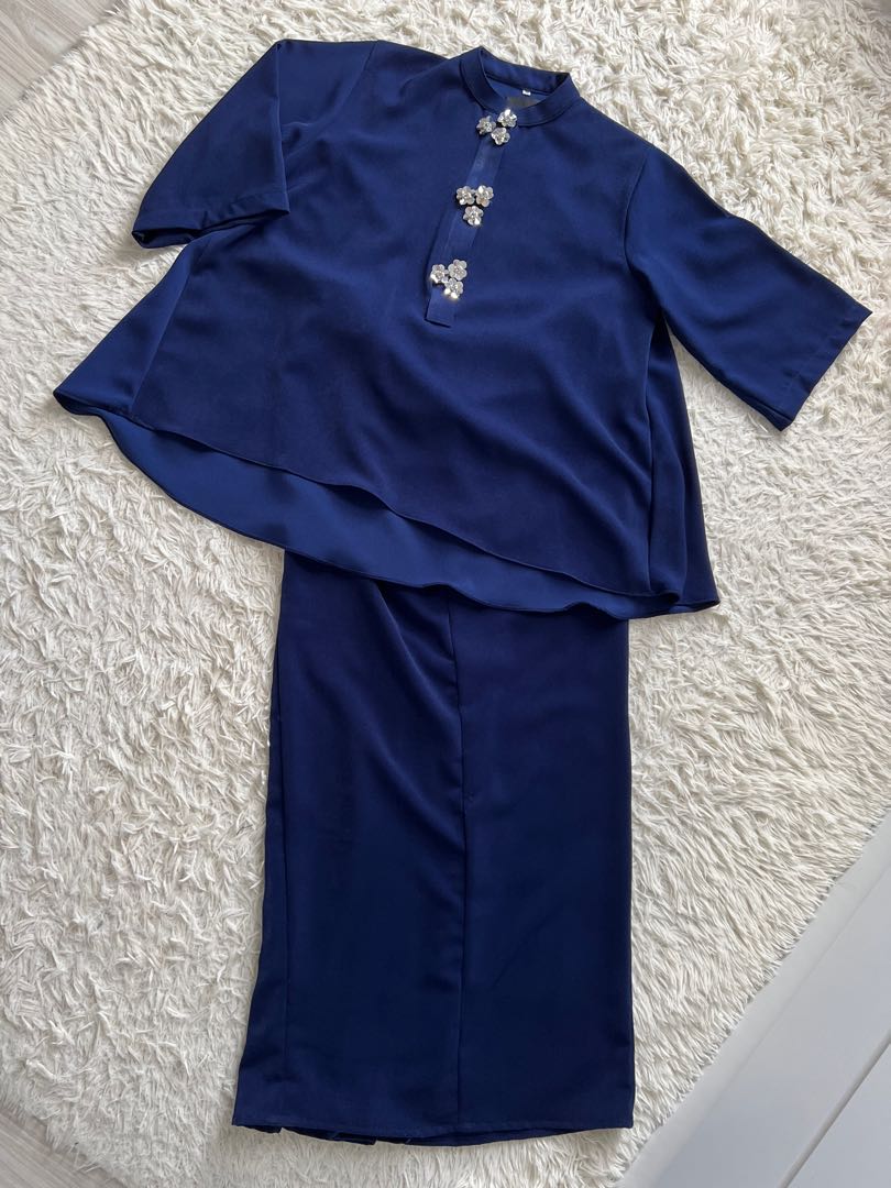 Baju Kurung Dewi Diary, Women's Fashion, Muslimah Fashion, Baju Kurung ...