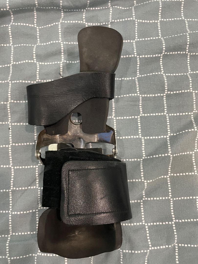 Bowling hand guard, Sports Equipment, Other Sports Equipment and ...