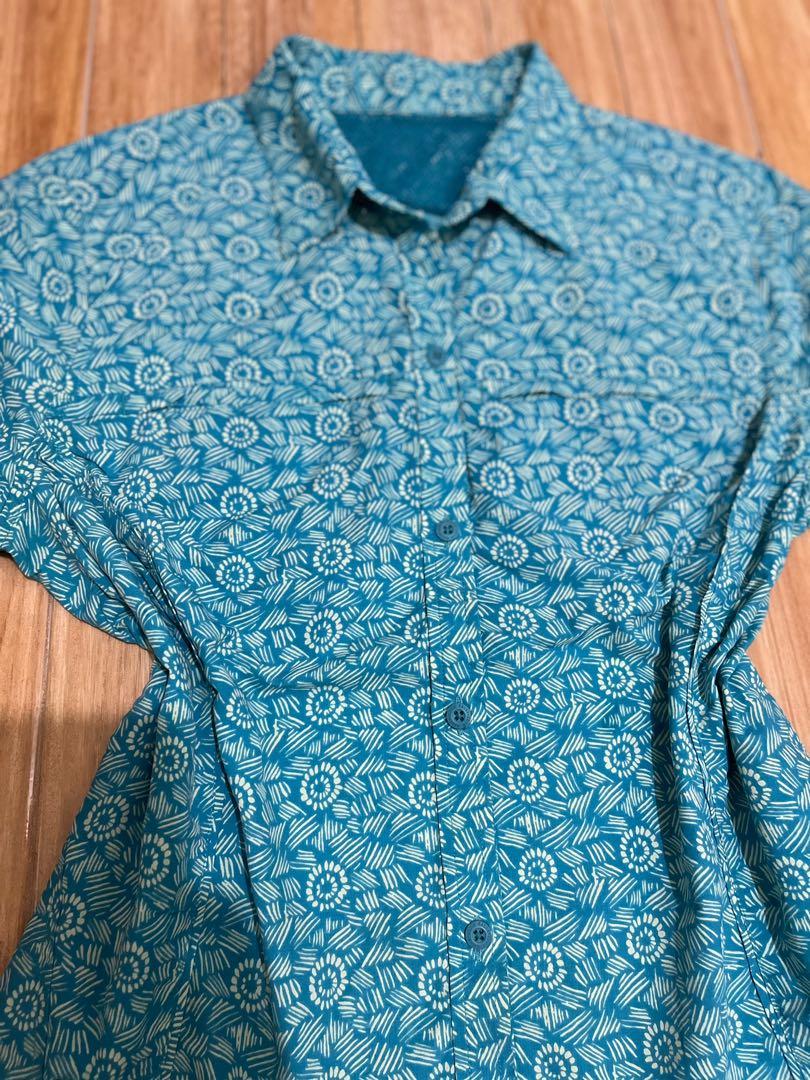 Eb Sport: Polo, Women's Fashion, Tops, Blouses on Carousell